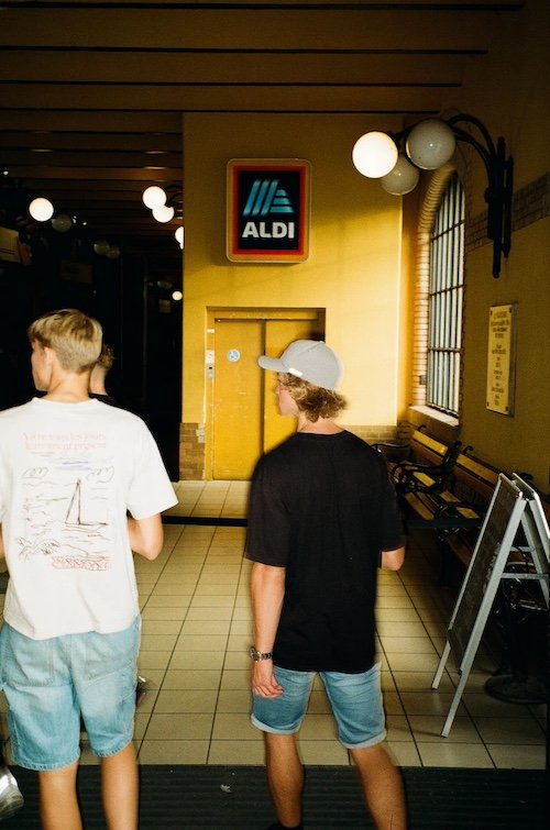 A BRIEF HISTORY: Denim Shorts (Jorts)